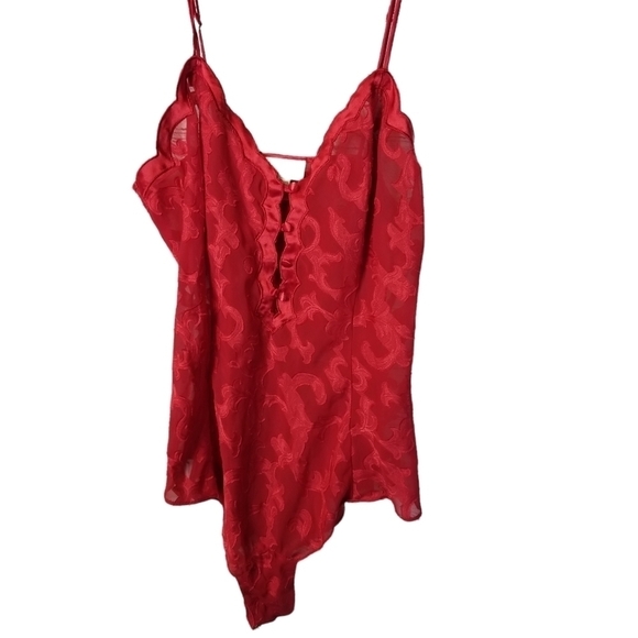 Victoria's Secret | Intimates & Sleepwear | Vtg Victorias Secret Red ...